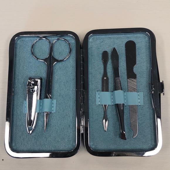 Accessories | Travel Nail Kit Nwt | Poshmark